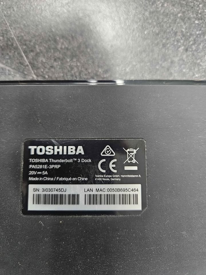 Pre-owned Toshiba Thunderbolt 3 Dock PA5281E-2PRP and PSU. HDMI ...